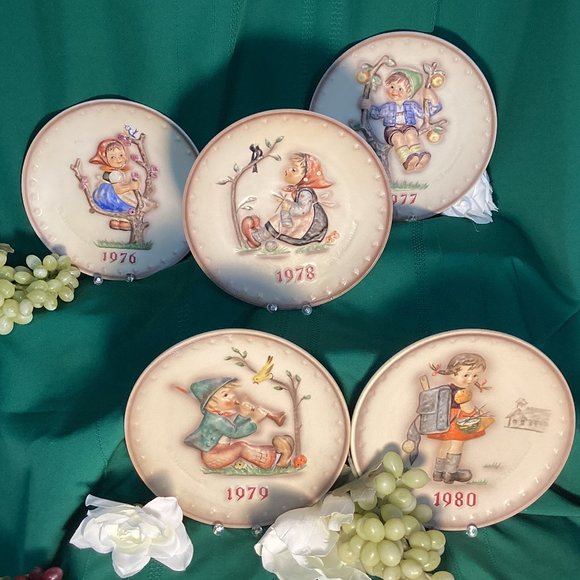 Hummel | Art | Set Of 5 Hummel Plate Commemorative Plates 976198 | Poshmark